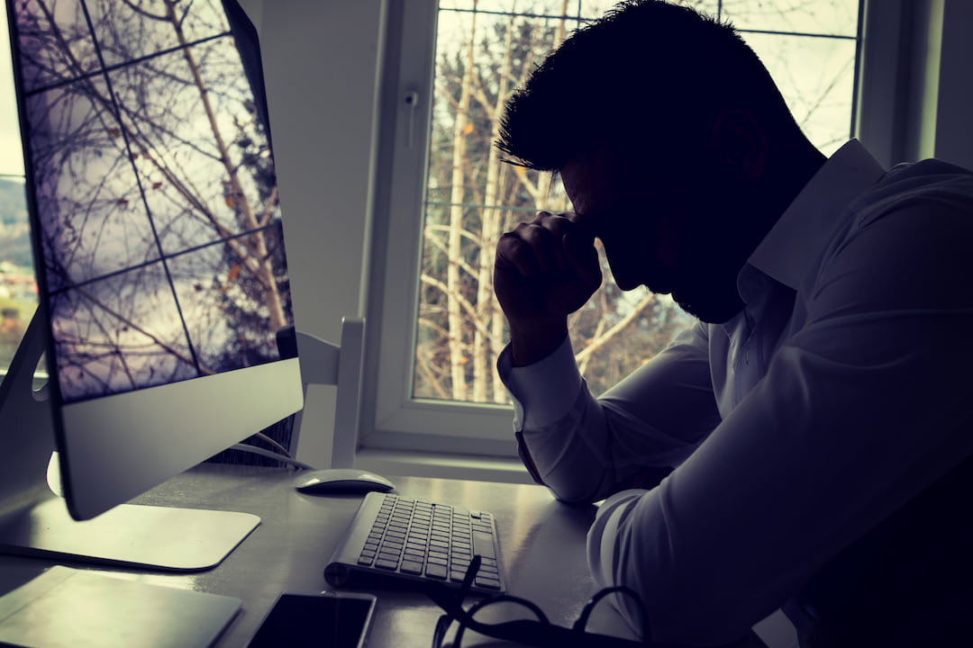 Are Your Team Members Feeling Isolated at Work? | Teamraderie